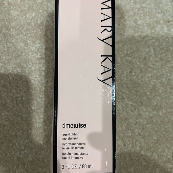 Mary Kay | Skincare | Mary Kay Timewise Moisturizer Soft Pink | Poshmark